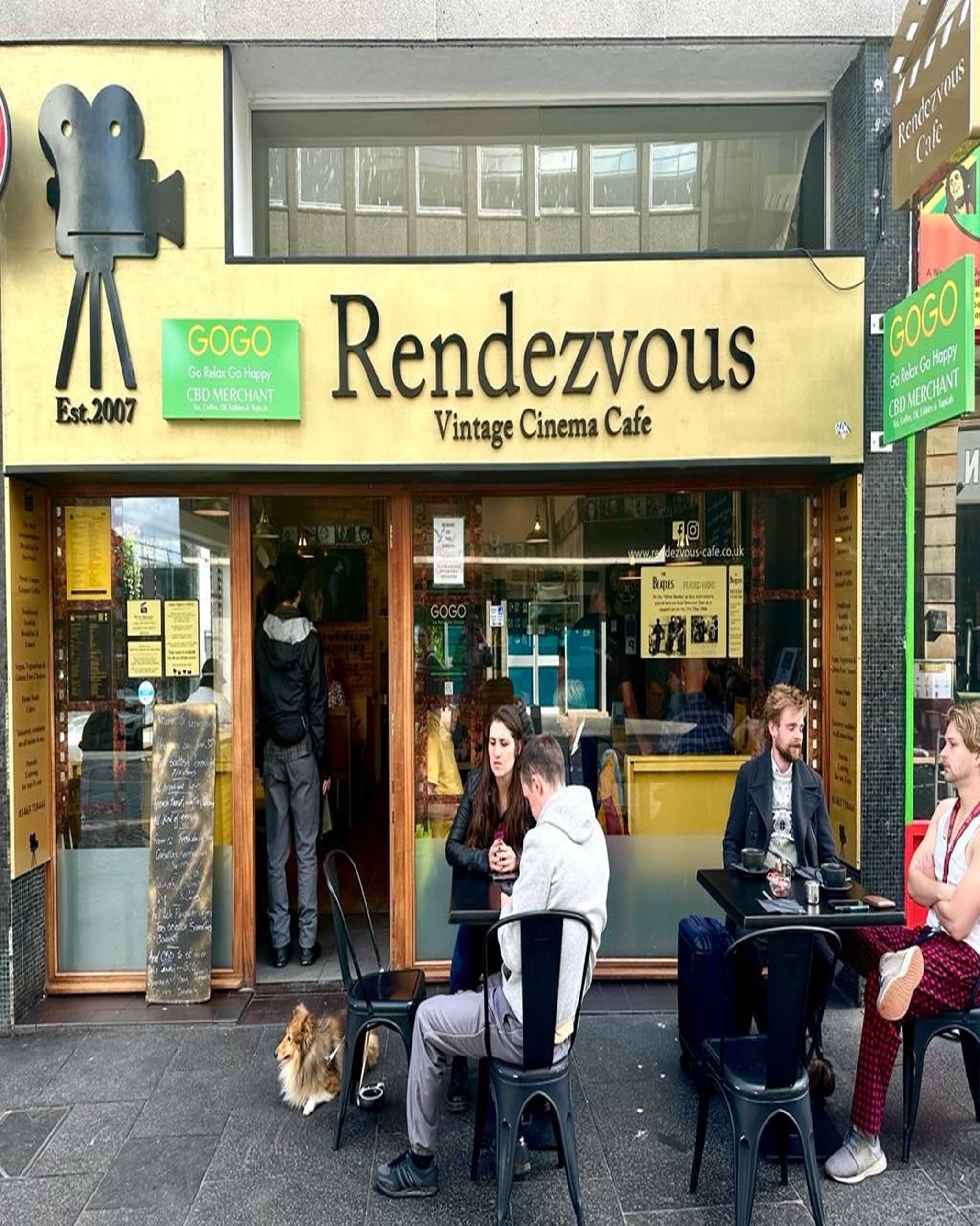 Rendezvous Cafe | Vintage Cinema Cafe | Independent Cafe